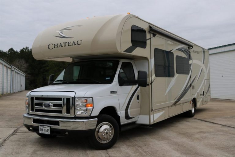 2017 Thor Motor Coach Chateau 31L RV – Texas Trucks and Classics