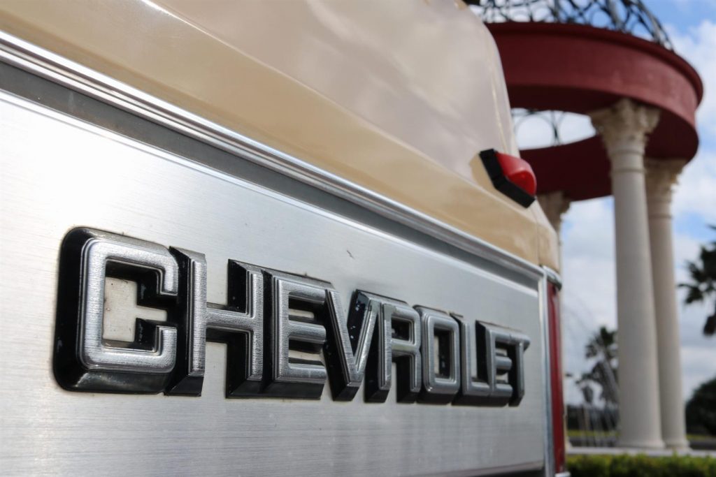 1983 Chevy C30 Dually – Texas Trucks and Classics