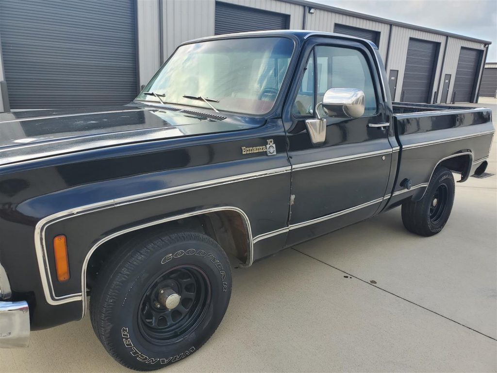 1976 Chevy C10 SWB Bonanza – Texas Trucks and Classics