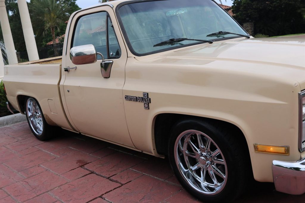 1987 Chevy R10 SWB Custom Deluxe – Texas Trucks and Classics