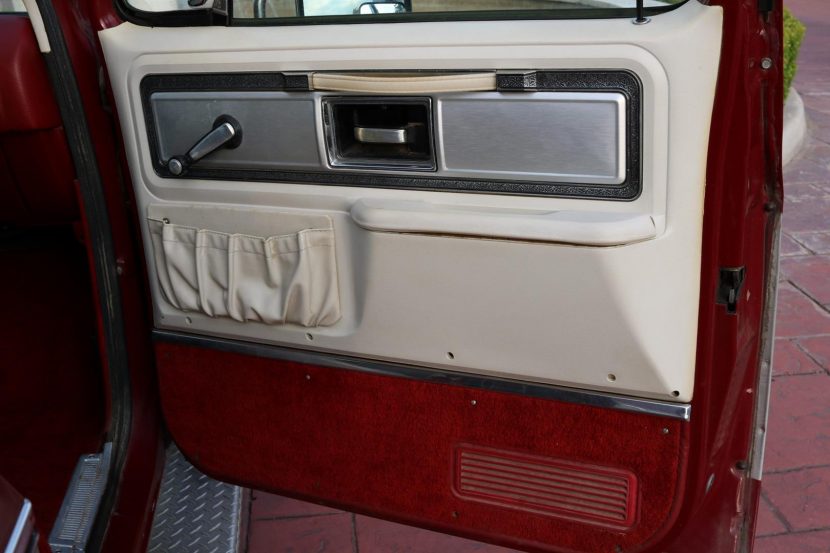 1979 Chevy Suburban Silverado – Texas Trucks and Classics