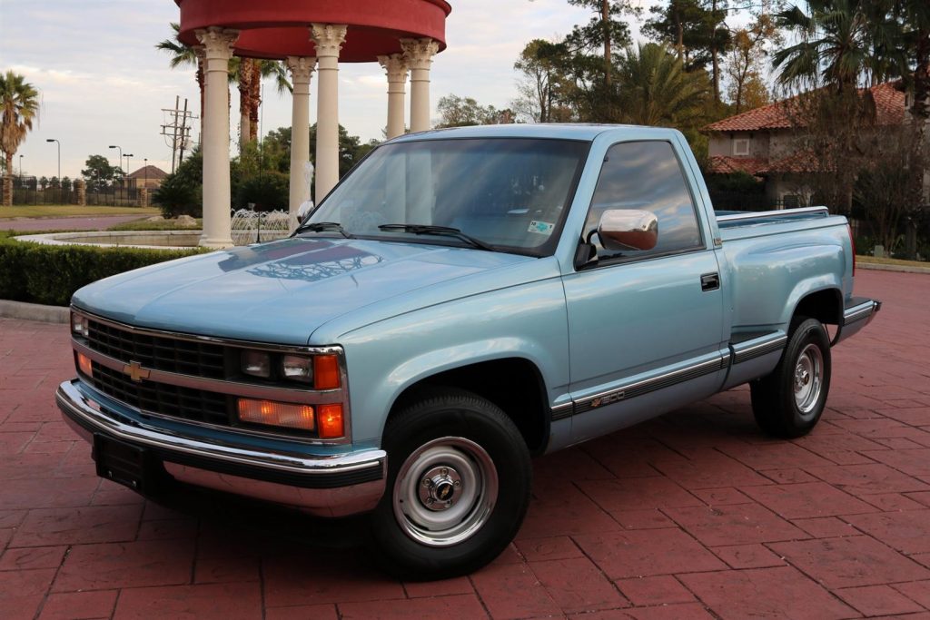 1989 Chevy C1500 Silverado – Texas Trucks and Classics