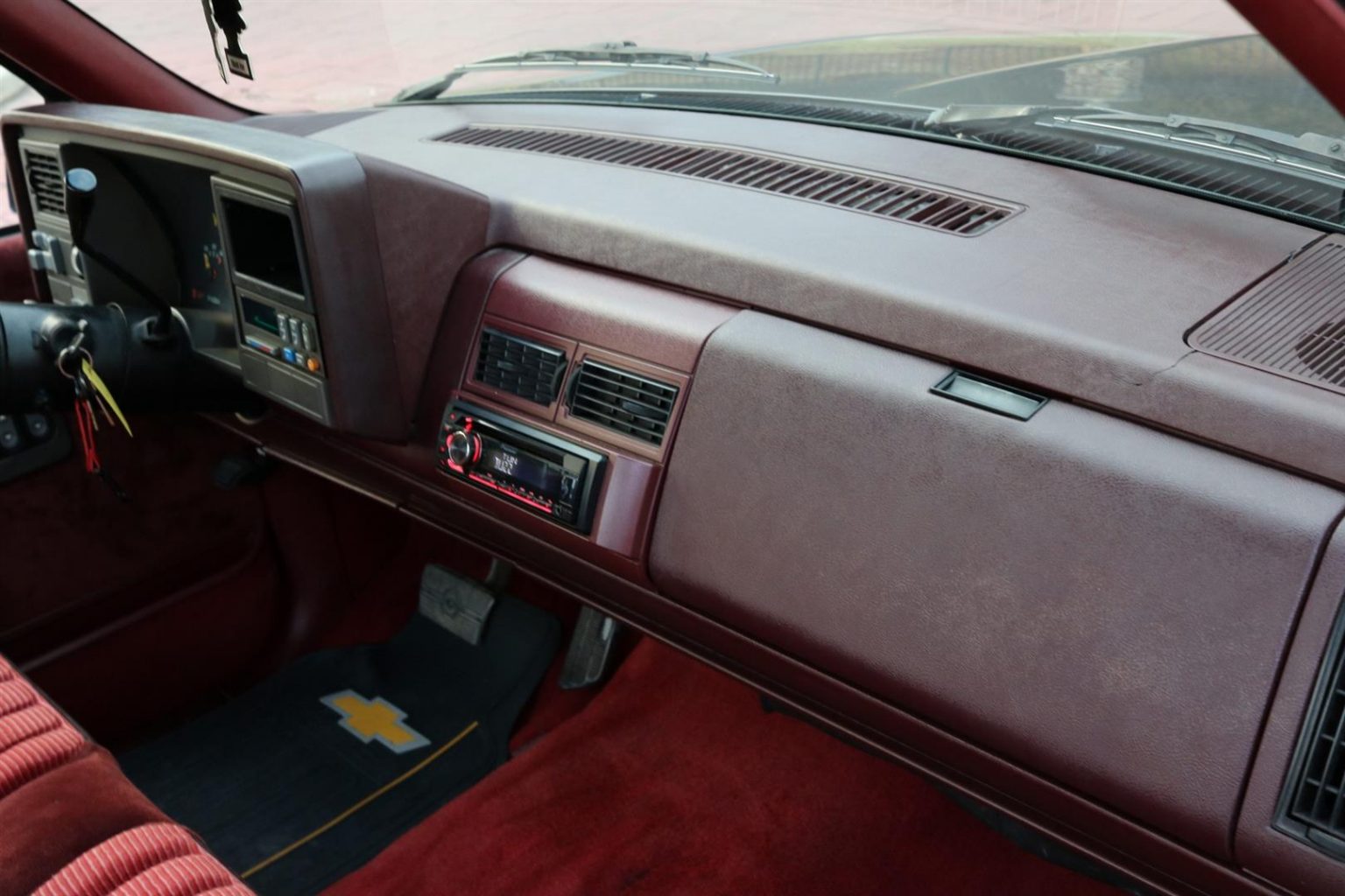 1992 Chevy C1500 Silverado – Texas Trucks and Classics