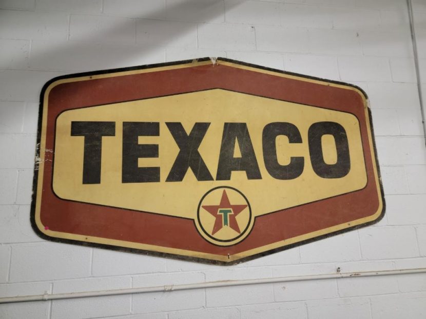 6ft Fiberglass Texaco Sign – Texas Trucks and Classics