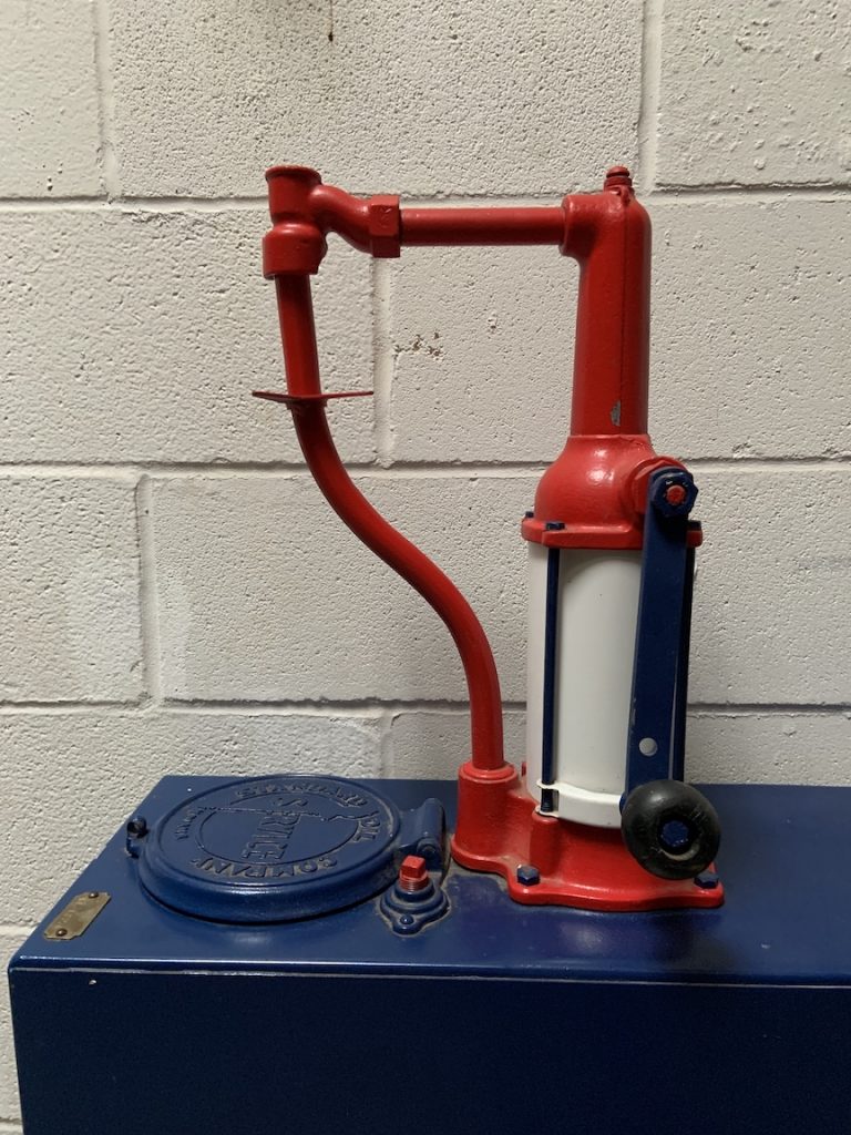 Standard Oil Lubester – Texas Trucks and Classics