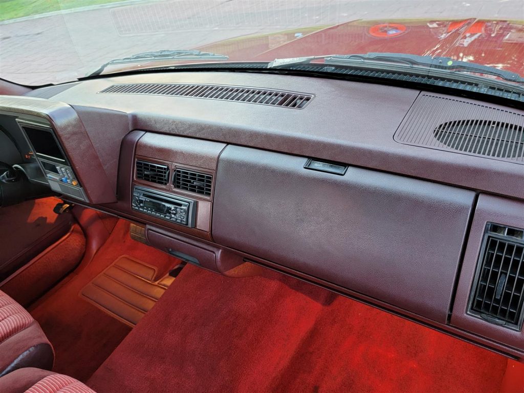 1992 Chevy C1500 Silverado – Texas Trucks and Classics