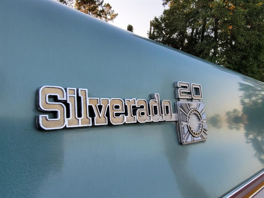 1977 Chevy C20 Silverado LWB – Texas Trucks and Classics