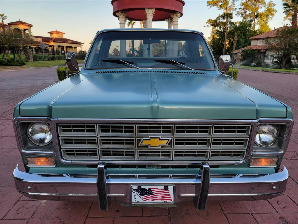1977 Chevy C20 Silverado LWB – Texas Trucks and Classics