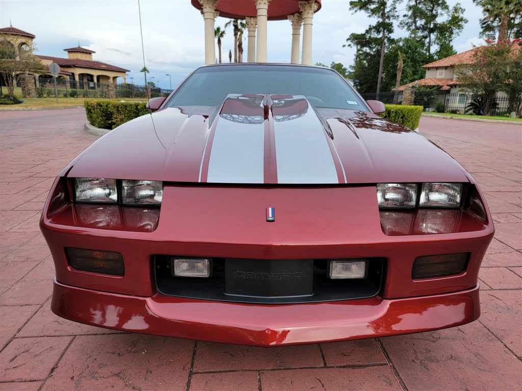 1989 Chevy Camaro Z28 (IROC-Z) – Texas Trucks and Classics
