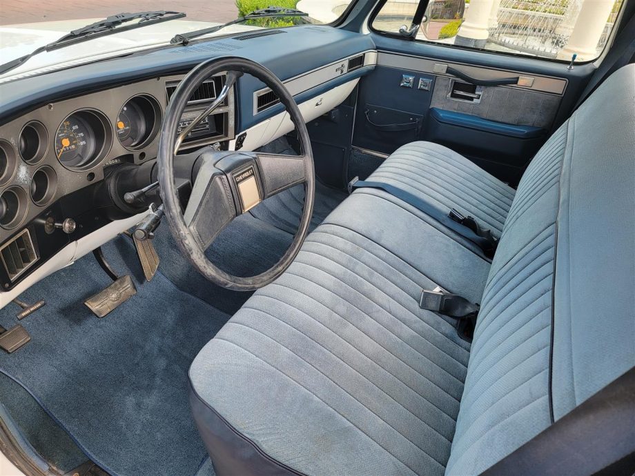 1987 Chevy R10 Silverado – Texas Trucks and Classics