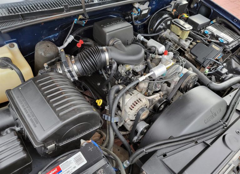 1999 Chevy Tahoe Sport (2WD) – Texas Trucks and Classics