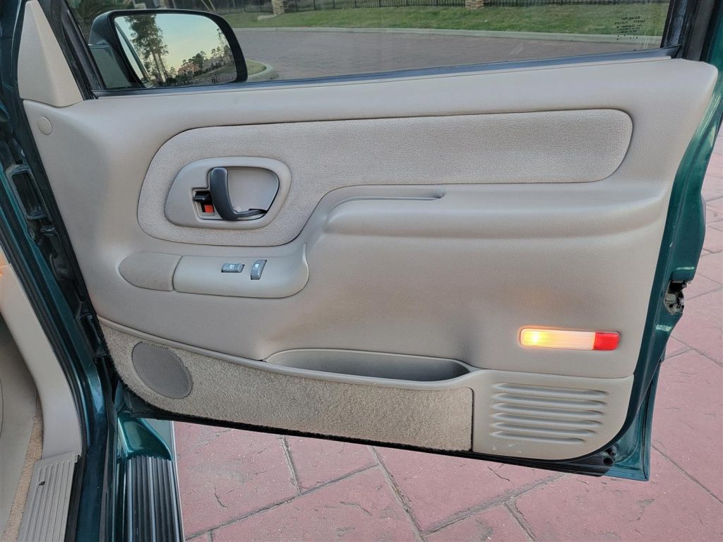1996 Chevy C1500 Silverado – Texas Trucks and Classics