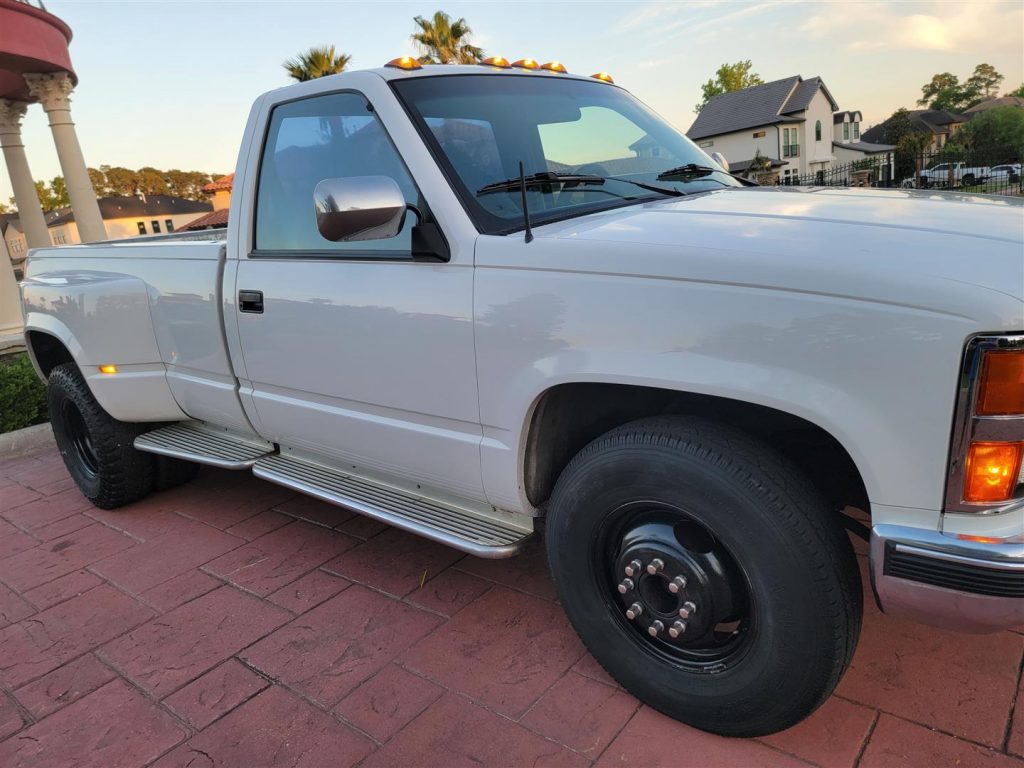 1989 Chevy C3500 Silverado (Reg Cab) – Texas Trucks and Classics