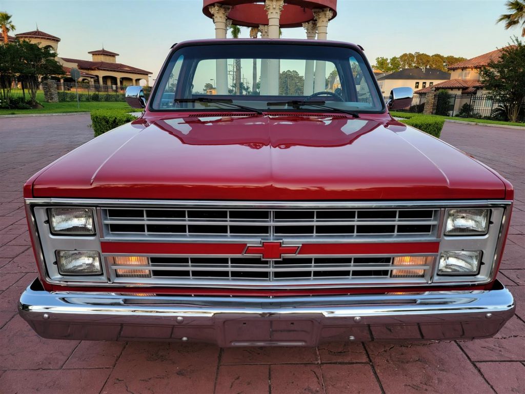 1987 Chevy R10 Silverado – Texas Trucks and Classics