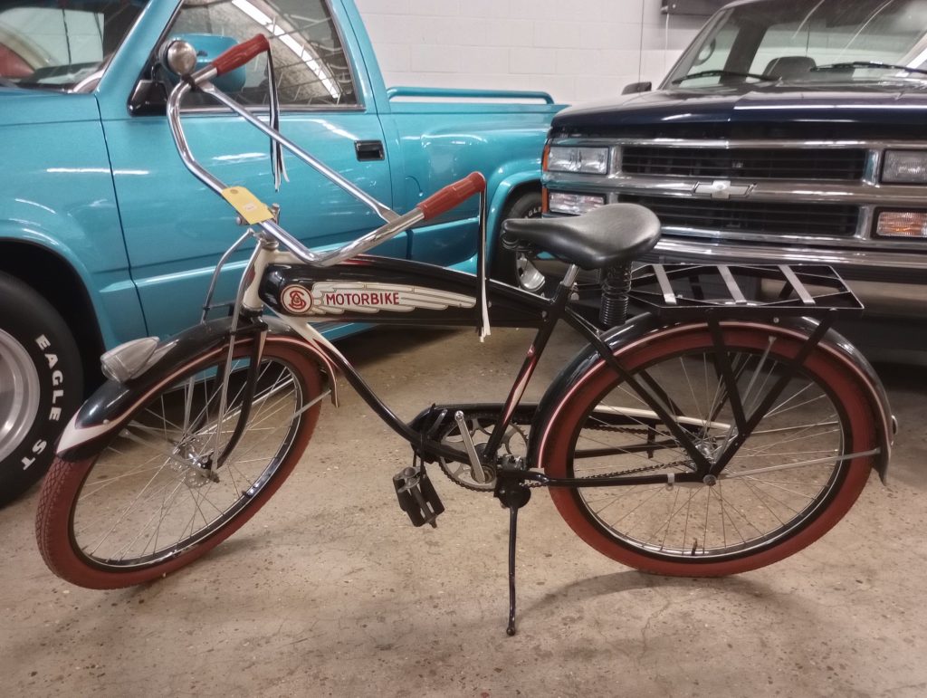 1940 Schwinn Motorbike – Texas Trucks and Classics