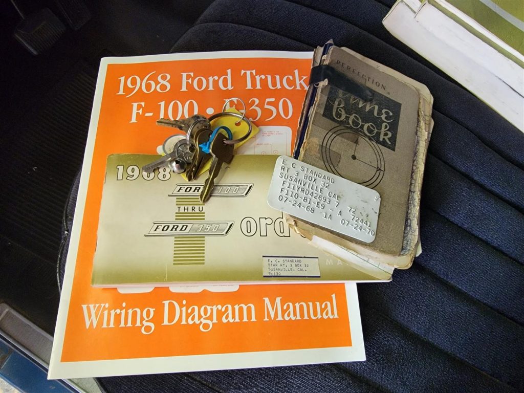 1968 Ford F-100 Styleside SWB (4×4) – Texas Trucks and Classics