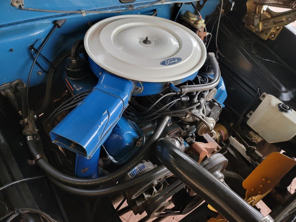1968 Ford F-100 Styleside SWB (4×4) – Texas Trucks and Classics