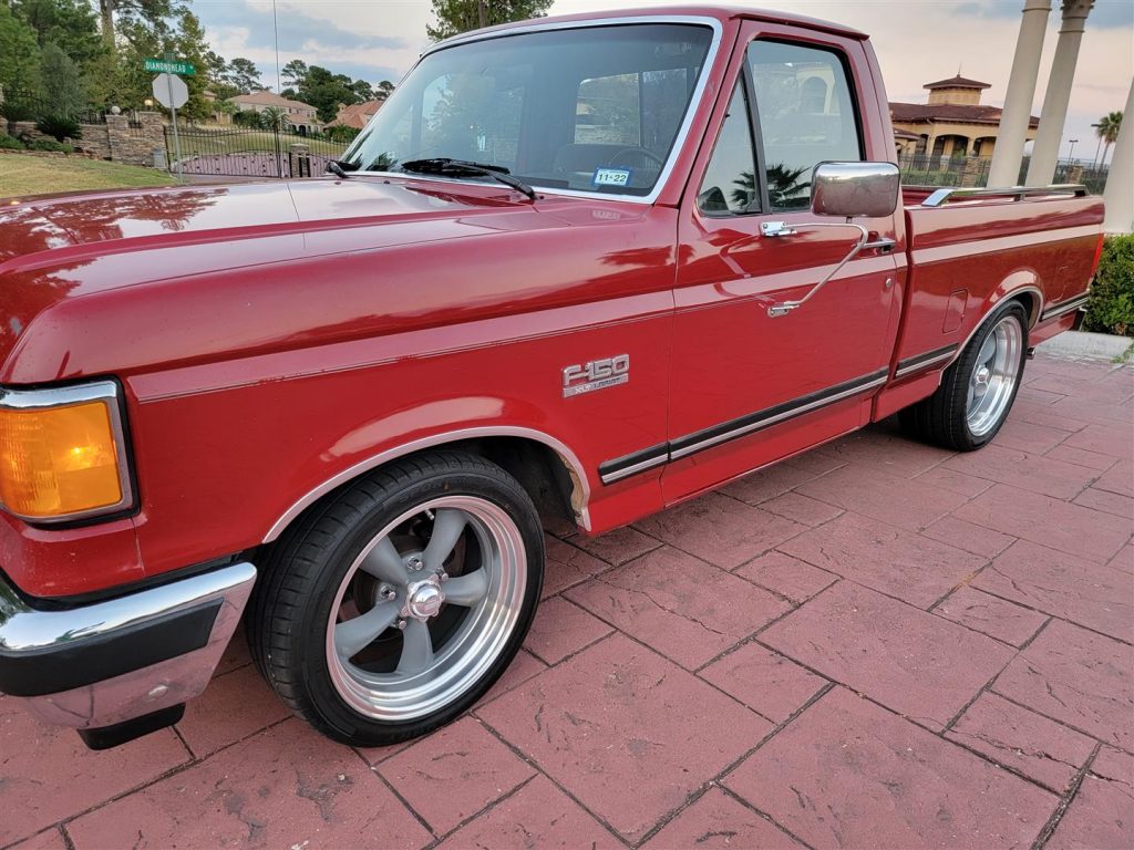1990 Ford F150 XLT Lariat – Texas Trucks and Classics