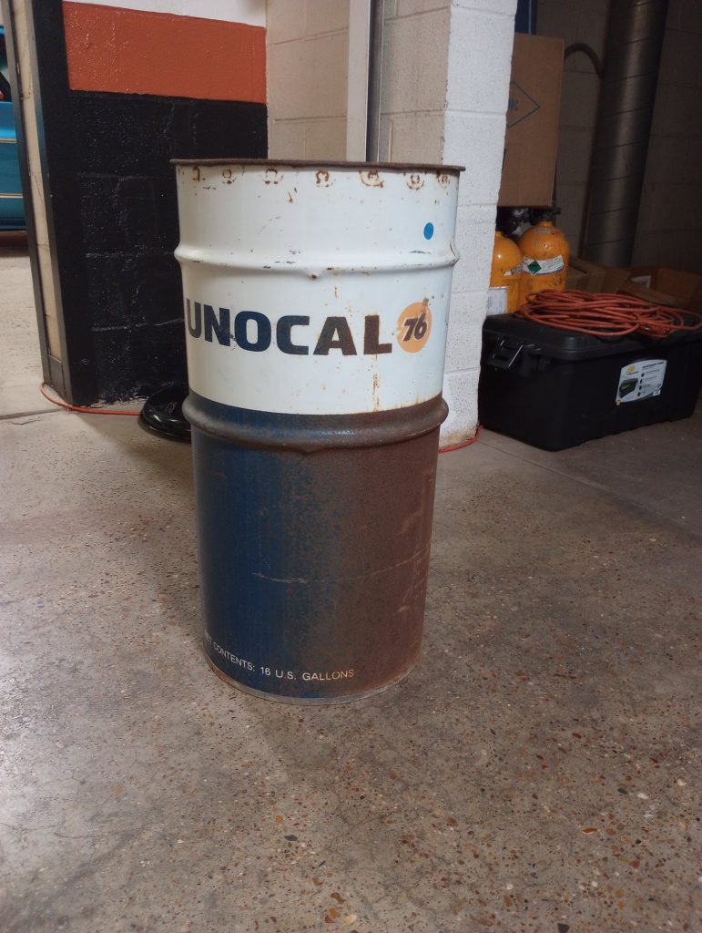Unocal 76 Barrel – Texas Trucks and Classics