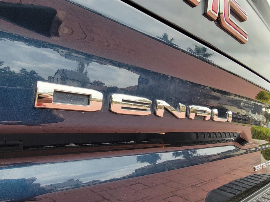 2020 GMC Denali Sierra – Texas Trucks and Classics