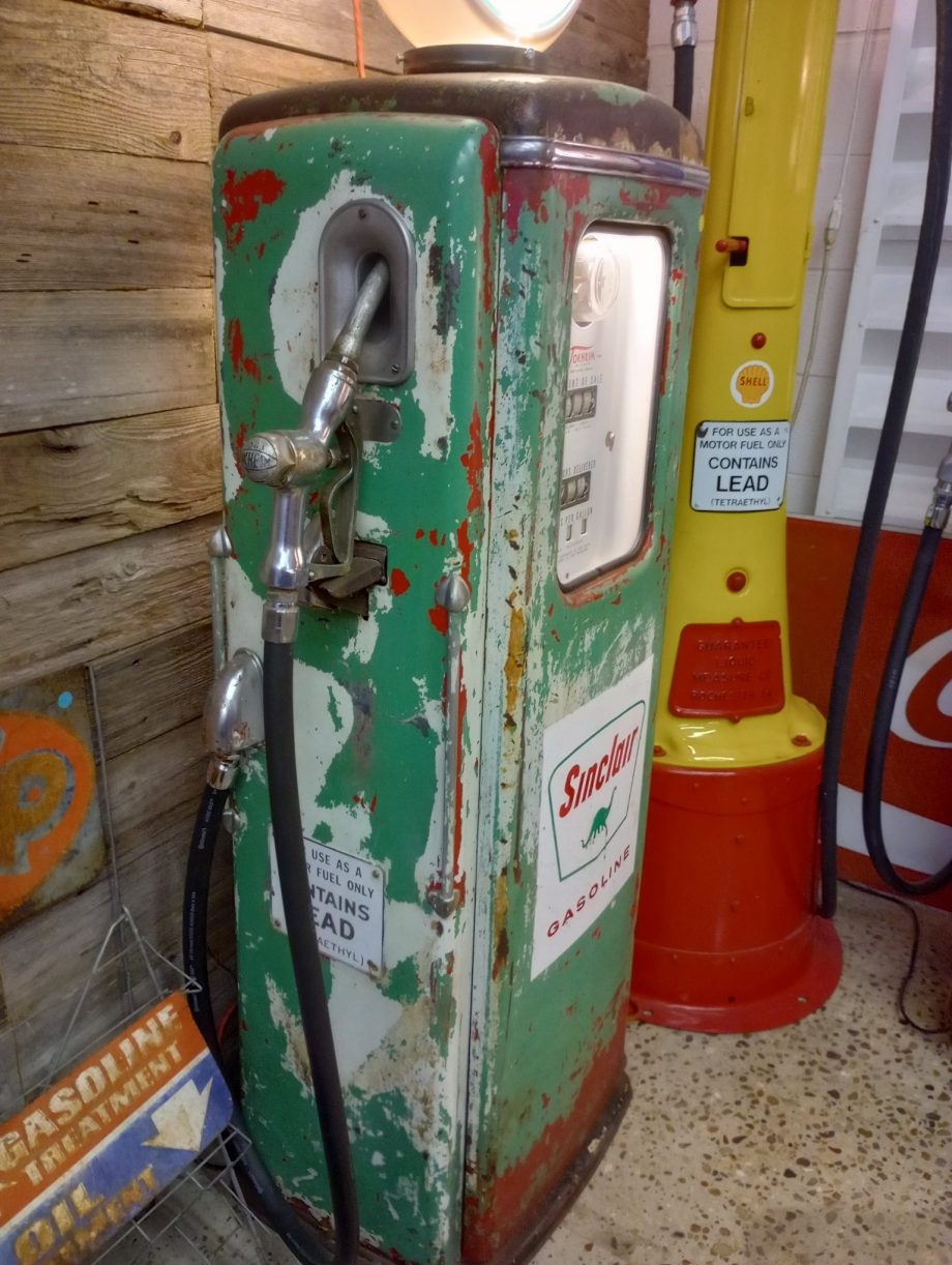 Tokheim 39 Sinclair Dino Gas Pump – Texas Trucks and Classics