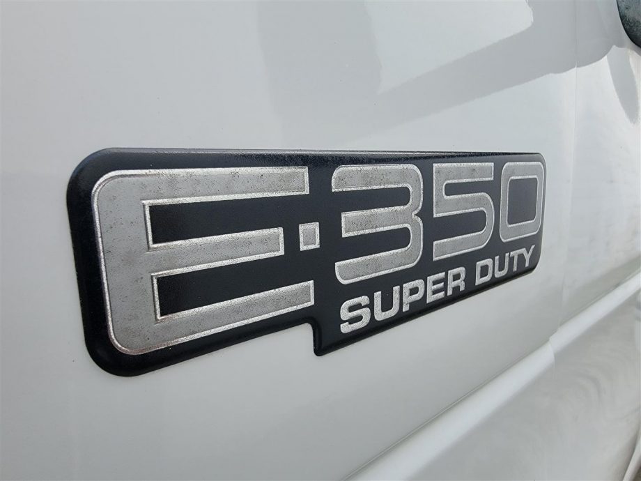 2003 Ford E350 Superduty – Texas Trucks and Classics