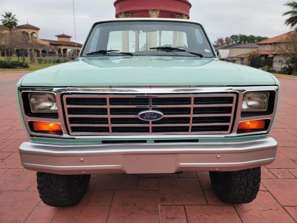 1982 Ford F150 LWB – Texas Trucks and Classics