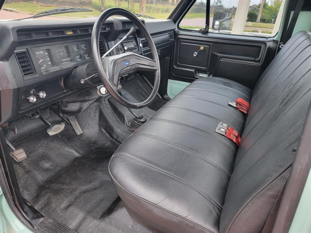 1982 Ford F150 LWB – Texas Trucks and Classics