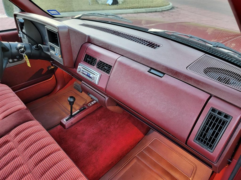 1992 Chevy K1500 Silverado – Texas Trucks and Classics