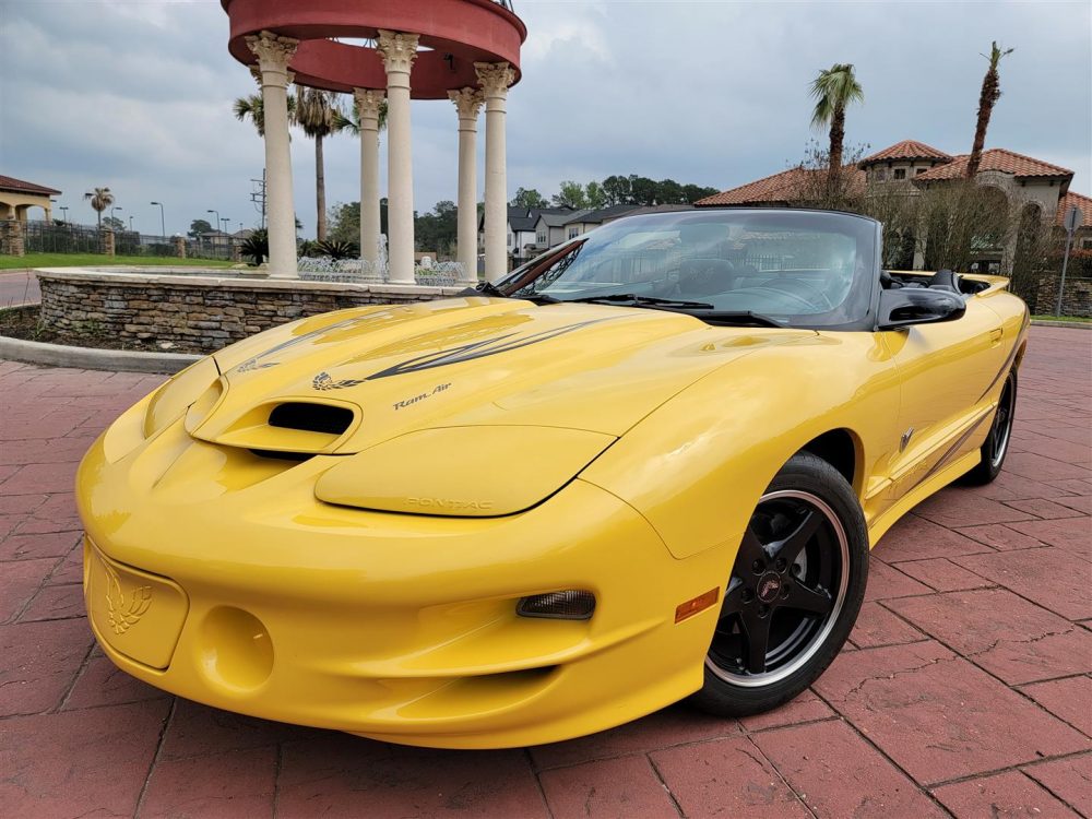 2002 Pontiac Trans Am WS6 Collectors Edition – Texas Trucks and Classics
