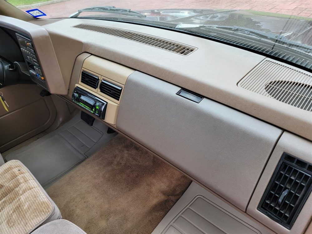 1992 Chevy C1500 Cheyenne – Texas Trucks and Classics