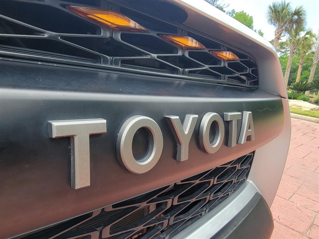 2016 Toyota 4-Runner “TRD Pro” – Texas Trucks and Classics