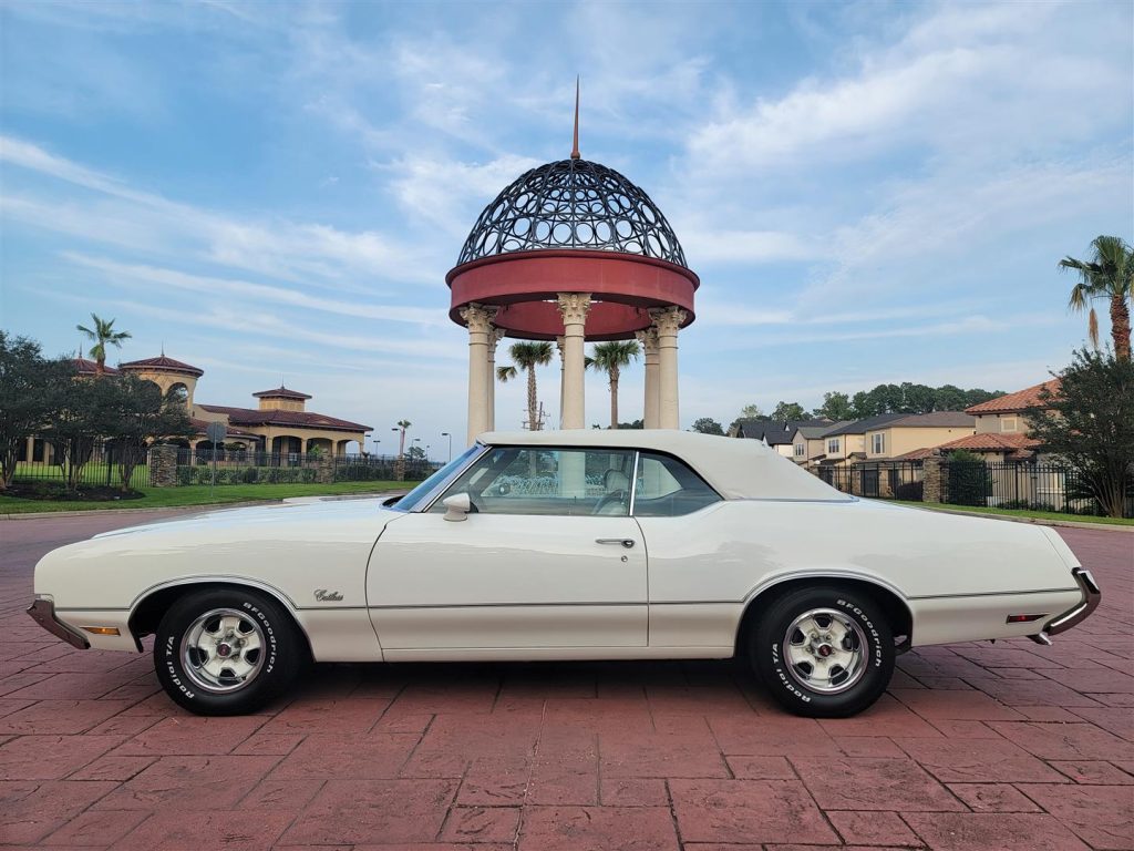 1971 Oldsmobile Cutlass Supreme Convertible – Texas Trucks and Classics