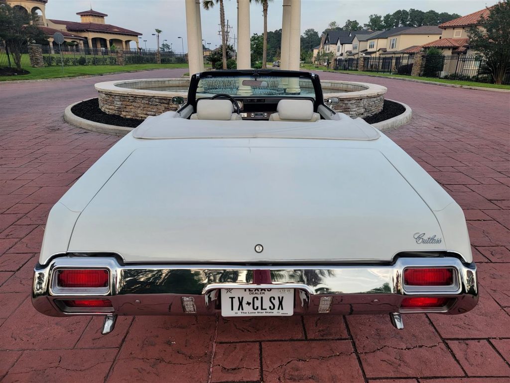 1971 Oldsmobile Cutlass Supreme Convertible – Texas Trucks and Classics