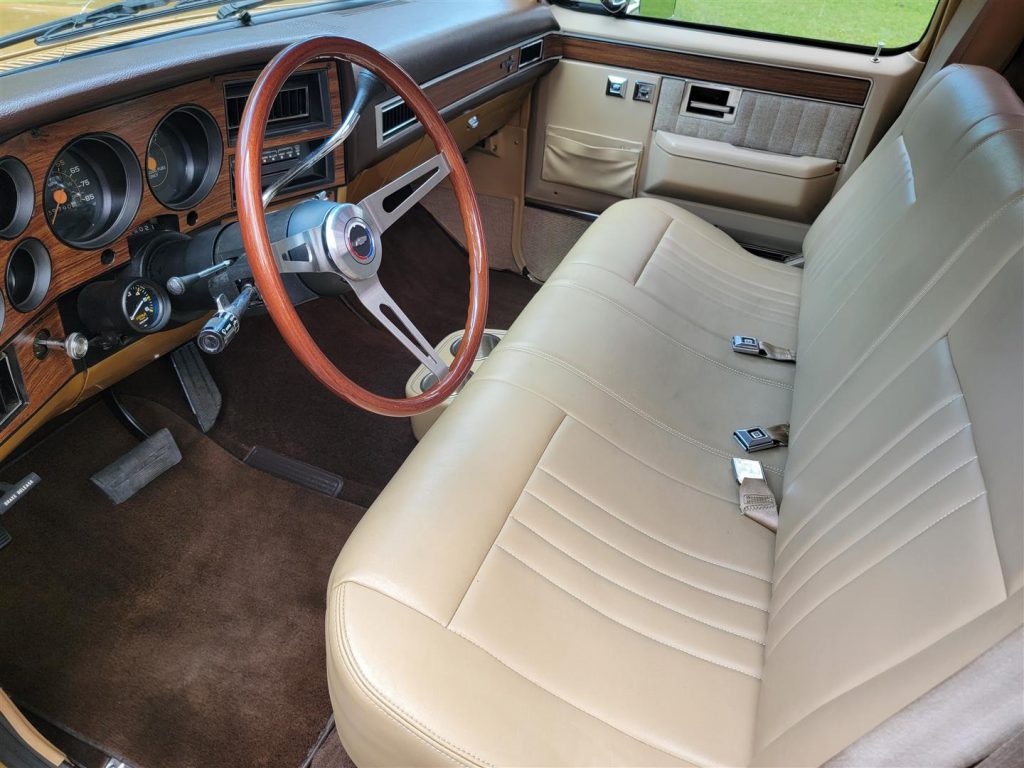 1985 Chevy C10 Silverado – Texas Trucks and Classics