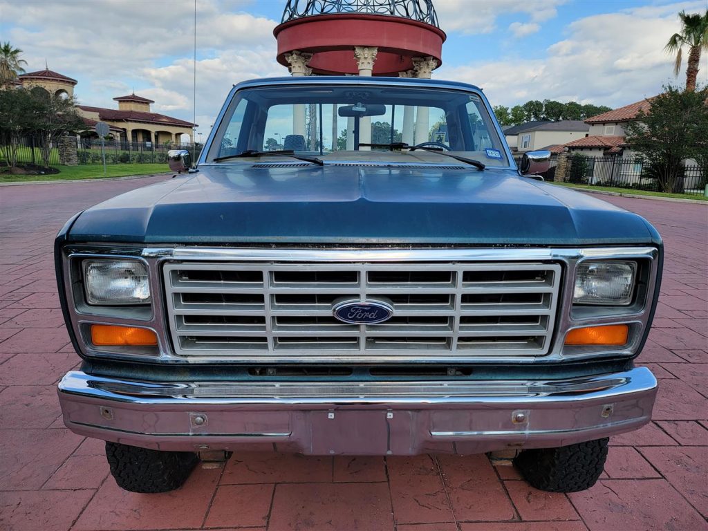 1985 Ford F250XL Explorer – Texas Trucks and Classics
