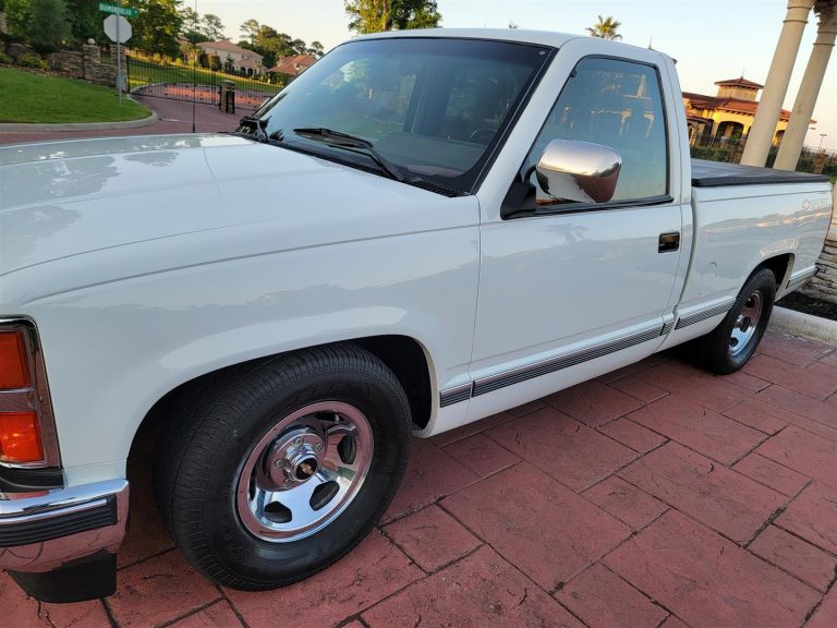 1990 Chevy C1500 Sport – Texas Trucks and Classics