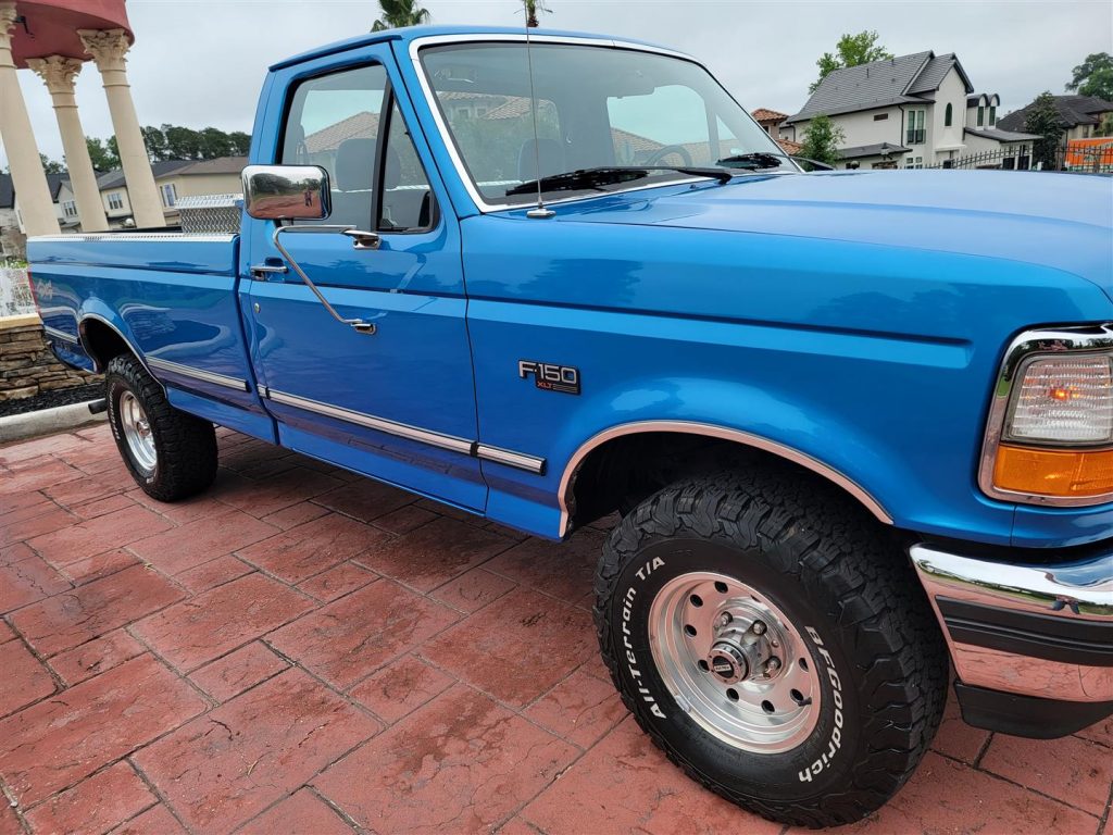 1994 Ford F150 XLT (4×4) – Texas Trucks and Classics