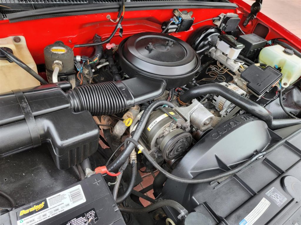 1995 Chevy K1500 Silverado 4×4 – Texas Trucks and Classics
