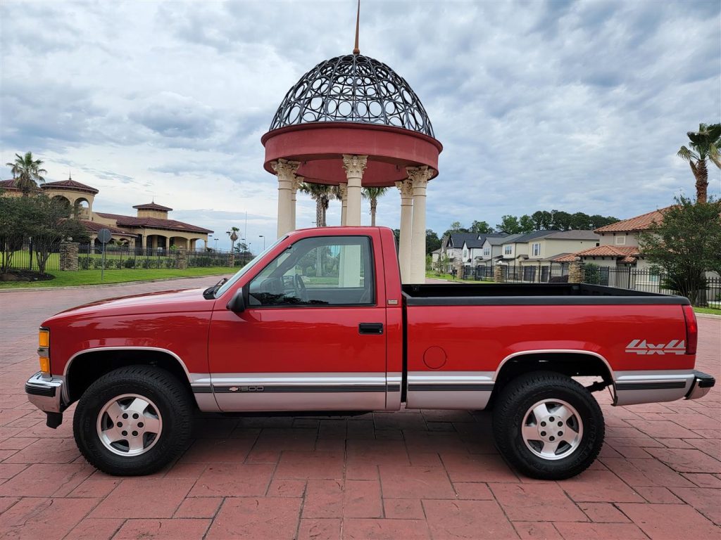 1995 Chevy K1500 Silverado 4×4 – Texas Trucks and Classics