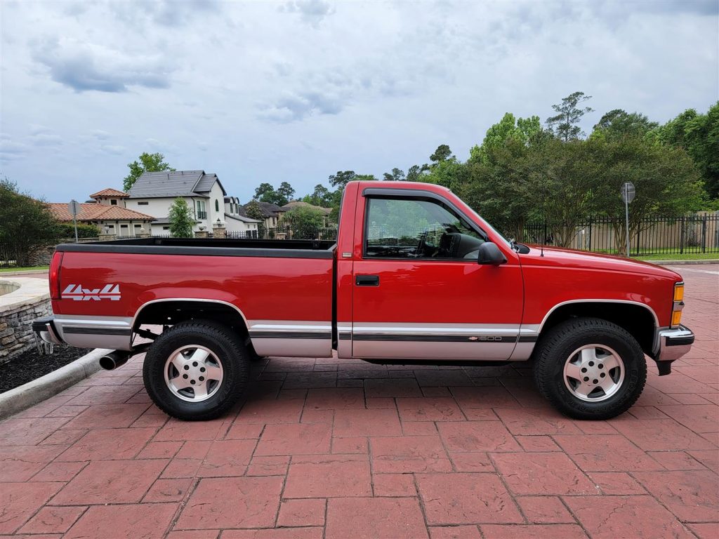 1995 Chevy K1500 Silverado 4×4 – Texas Trucks and Classics