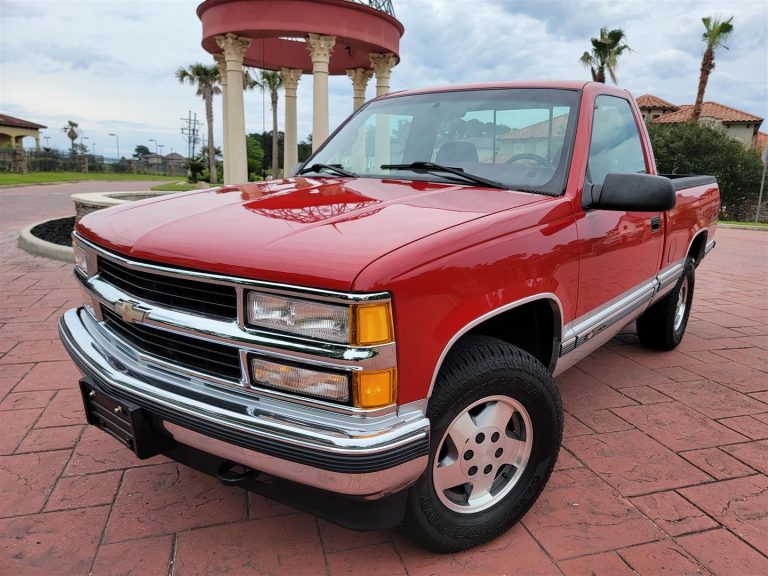 1995 Chevy K1500 Silverado 4×4 – Texas Trucks and Classics