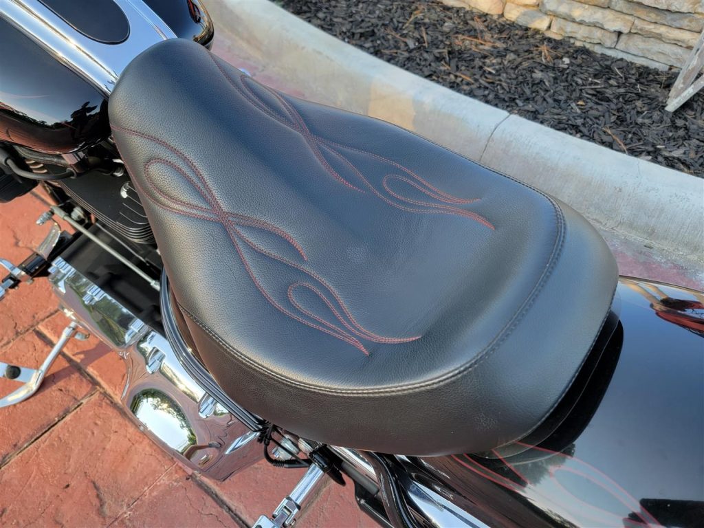 2009 Harley-Davidson Softail Rocker C – Texas Trucks and Classics