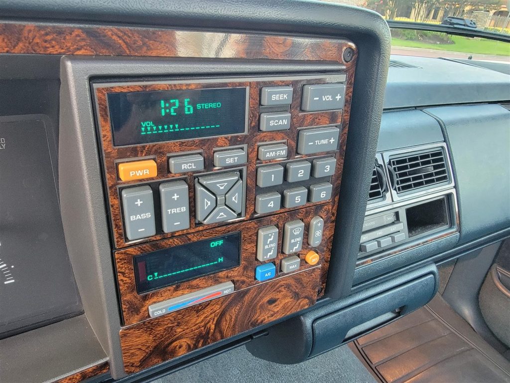 1993 Chevy C1500 Silverado – Texas Trucks and Classics
