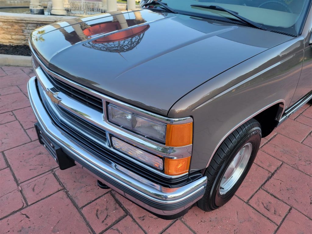 1998 Chevy Tahoe LS (2 Door) – Texas Trucks and Classics