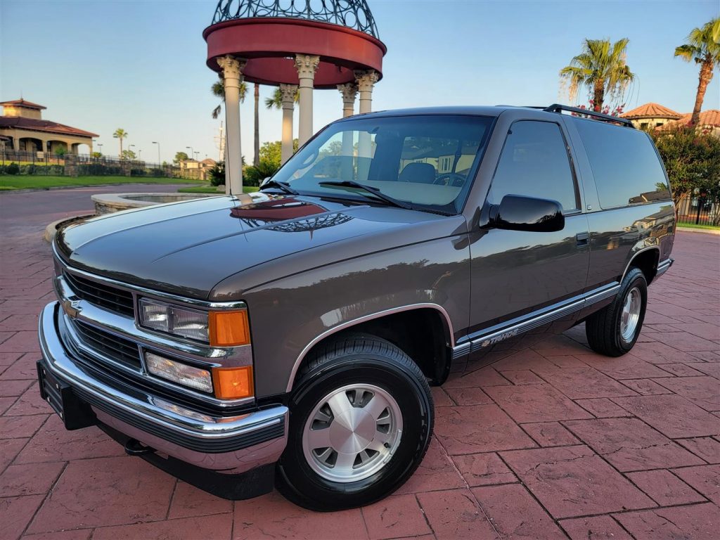 1998 Chevy Tahoe 2 Door