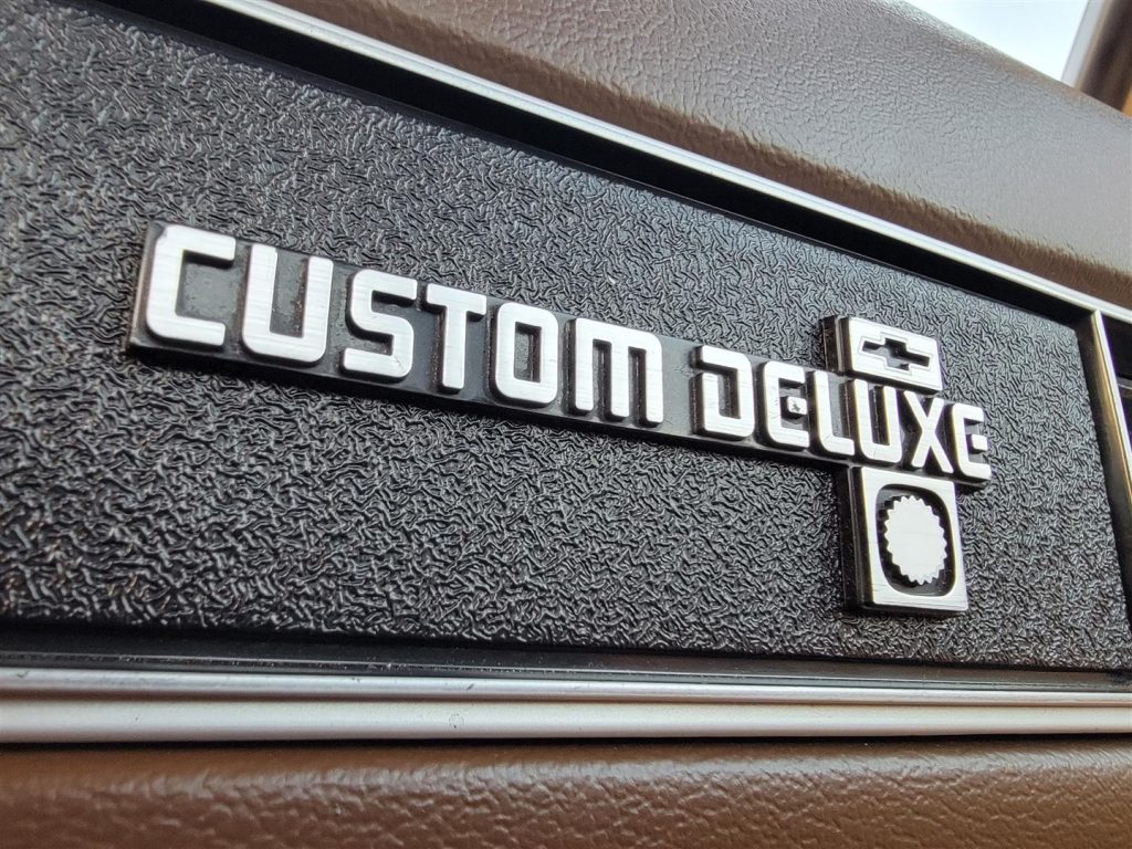 1986 Chevy C10 Custom Deluxe – Texas Trucks and Classics