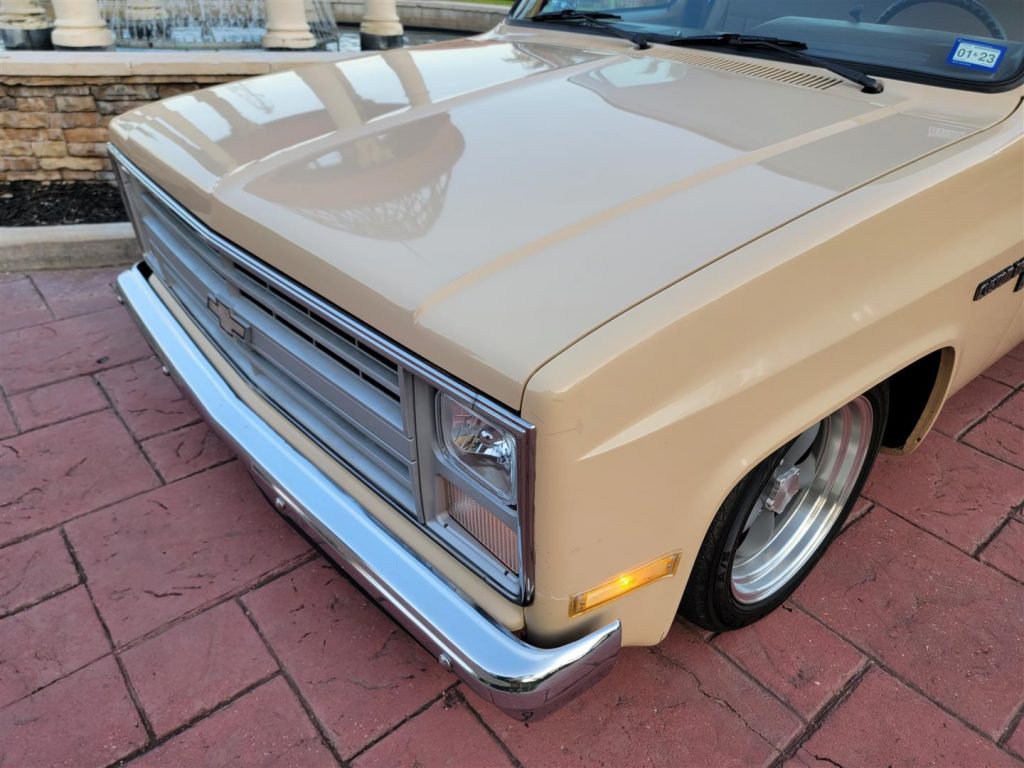 1986 Chevy C10 Custom Deluxe – Texas Trucks and Classics