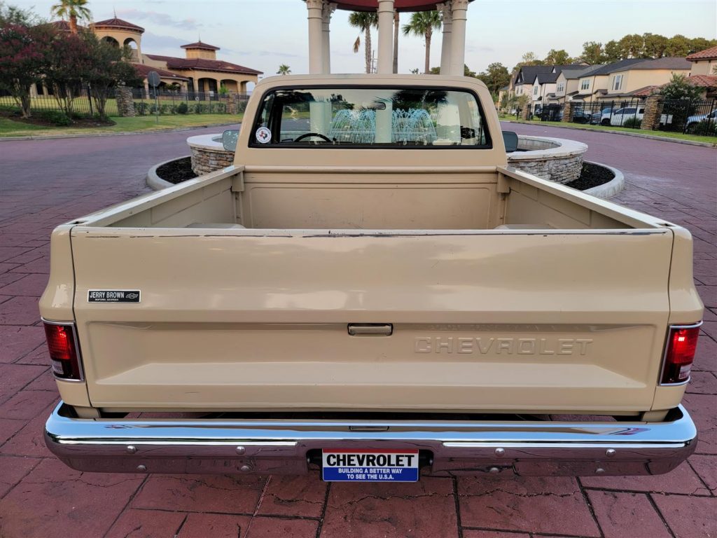 1986 Chevy C10 Custom Deluxe – Texas Trucks and Classics