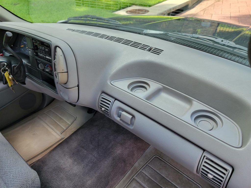 1995 Chevy C1500 Silverado – Texas Trucks and Classics